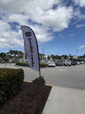 GO YUMMY - Updated June 2026 - 90 Photos & 27 Reviews - 8214 Glades Rd ...