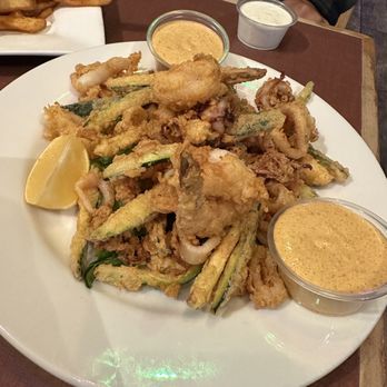 SLANTED TREE KITCHEN & TAPROOM - Updated May 2024 - 577 Photos & 592 ...