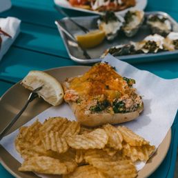 SALTY GIRLS - SEQUIM SEAFOOD - 320 Photos & 332 Reviews - 210 W ...