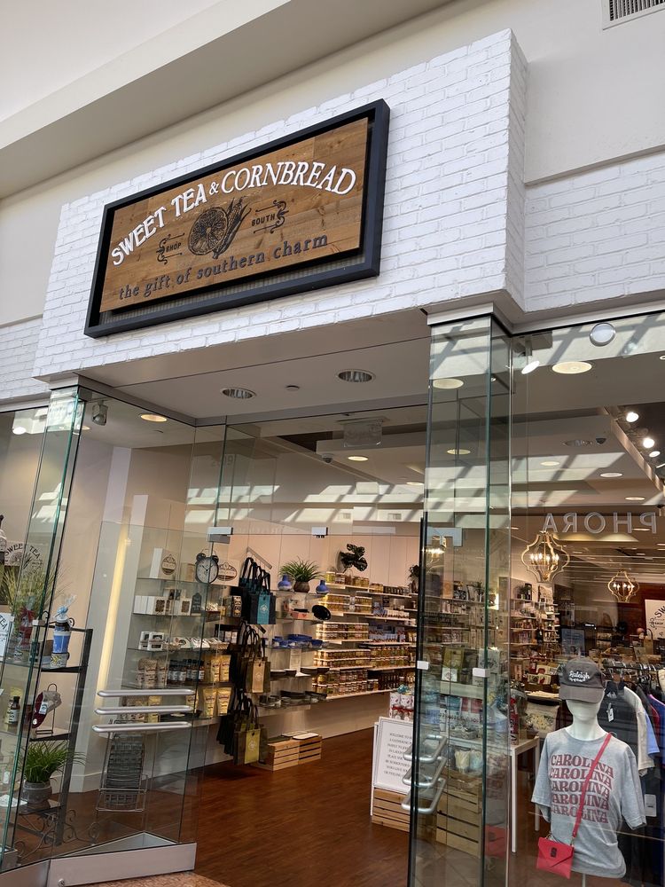 SWEET TEA & CORNBREAD - Updated December 2025 - 37 Photos - 4325 ...