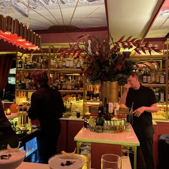 SCARLET LOUNGE - Updated March 2025 - 53 Photos & 85 Reviews - 468 ...