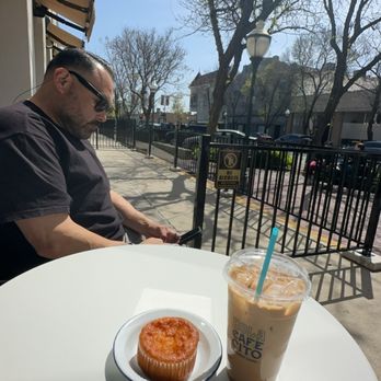 HOLA CAFECITO - Updated December 2025 - 58 Photos & 50 Reviews - 429 W ...