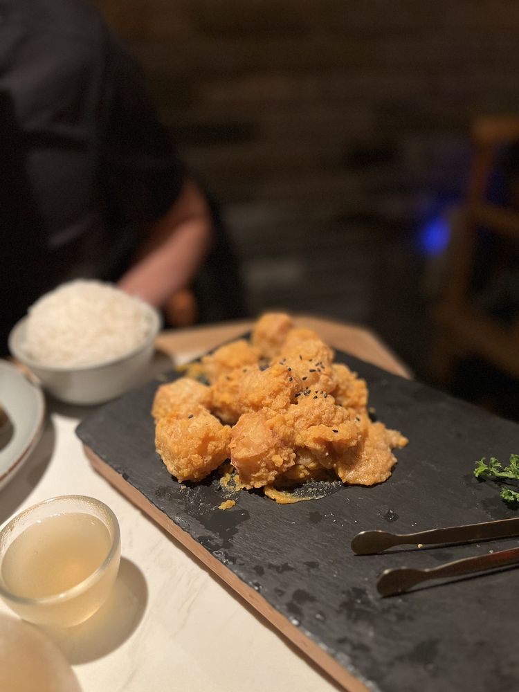 CHELI - Updated June 2025 - 2122 Photos & 446 Reviews - 19 St Marks Pl ...