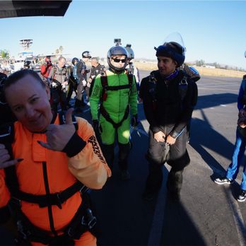 SKYDIVE PERRIS - Updated August 2025 - 589 Photos & 728 Reviews - 2091 ...