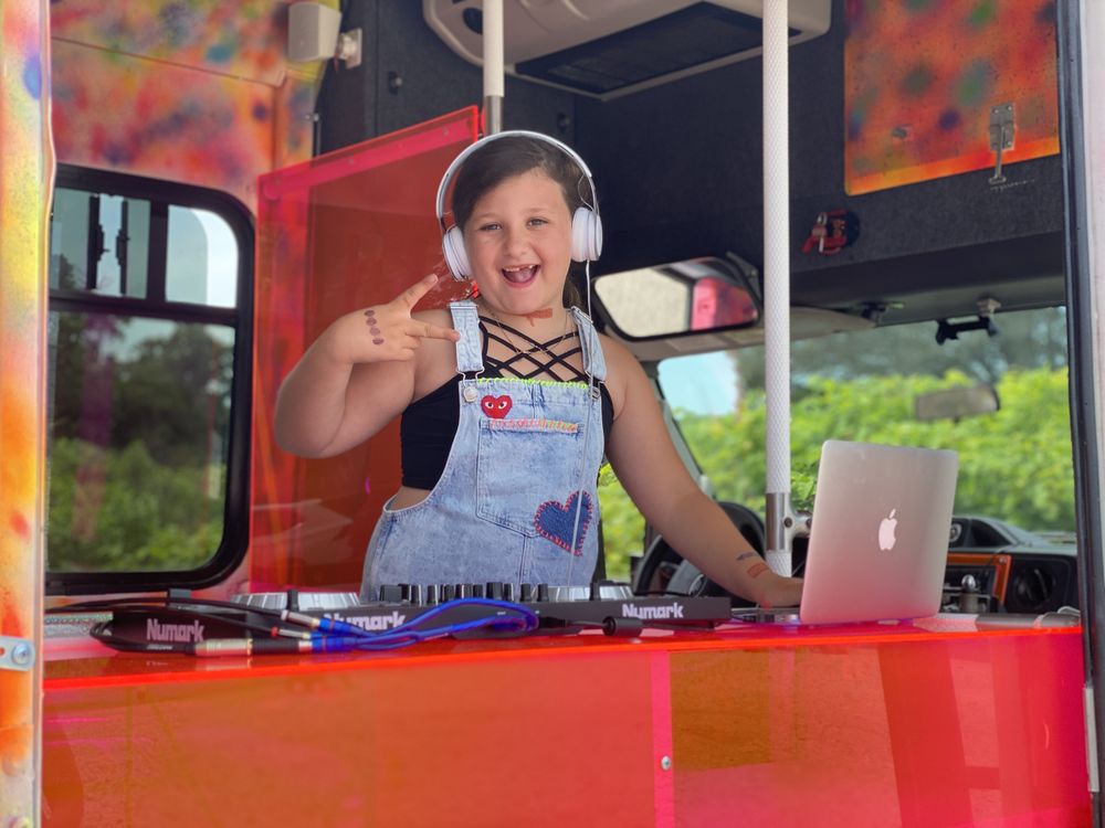 FUNK BUS - Updated June 2024 - 11 Photos - Southampton, New York - DJs ...