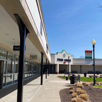 FINGER LAKES PREMIUM OUTLETS - Updated January 2026 - 83 Photos & 64 ...