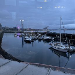 ANTHONY’S PIER 66 - Updated April 2025 - 845 Photos & 786 Reviews ...