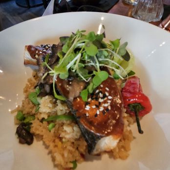 FIN POINT OYSTER BAR & GRILL - Seafood Restaurant in Boston ...