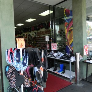 NUMBER 1 SHOE WAREHOUSE - Updated May 2026 - Shop B06, 588 Chapel Rd ...
