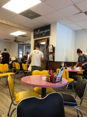 WIMBERLEY CAFE - 328 Photos & 486 Reviews - 101-A Wimberley Sq ...