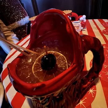 THE SNUG - Updated July 2025 - 858 Photos & 484 Reviews - 1800 15th St ...