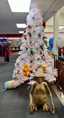 SWEETS AND GEEKS - Updated August 2024 - 61 Photos & 27 Reviews - 342 E ...