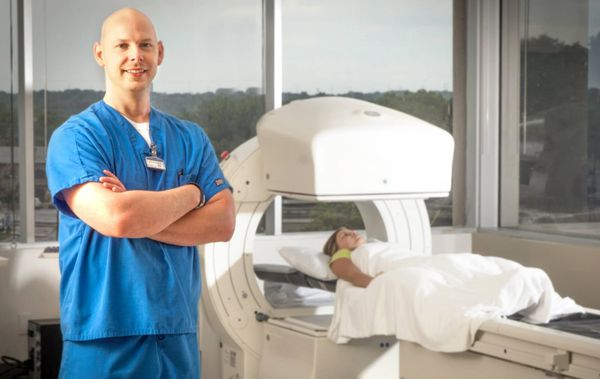 CROWN IMAGING - Updated December 2025 - 38 Reviews - 7515 Greenville ...