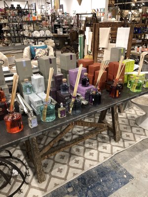 BACK ROW HOME - 14 Photos & 10 Reviews - 8570 Katy Fwy, Houston, TX - Yelp