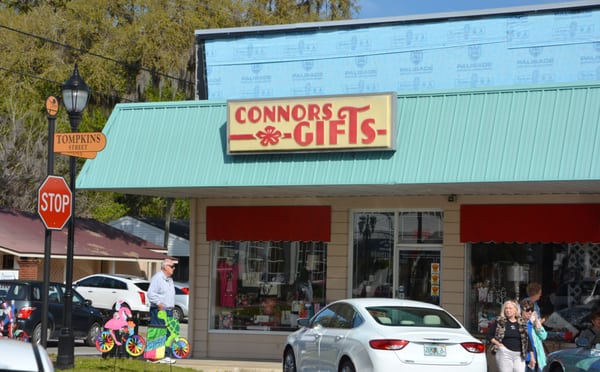 CONNORS GIFTS AND CHRISTMAS VILLAGE - Updated July 2025 - 218 Tompkins ...