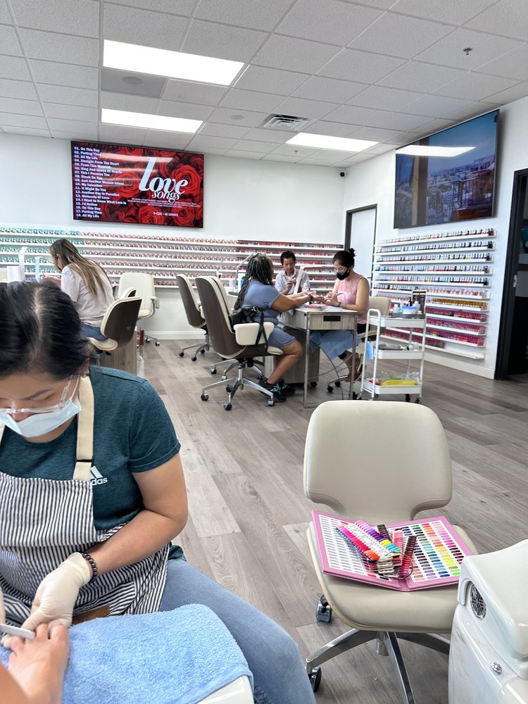 LUXURY NAILS - 50 Photos & 34 Reviews - 3247 Bicentennial Pkwy, Las ...