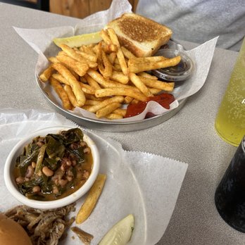 THE DIXIE PIG ROCK HILL - Updated January 2025 - 477 Photos & 785 ...