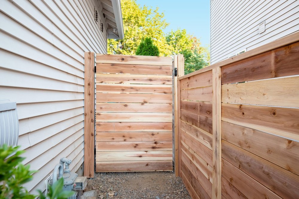 HERO FENCE - Updated May 2025 - 17 Photos - 22007 NE 28th St, Camas ...