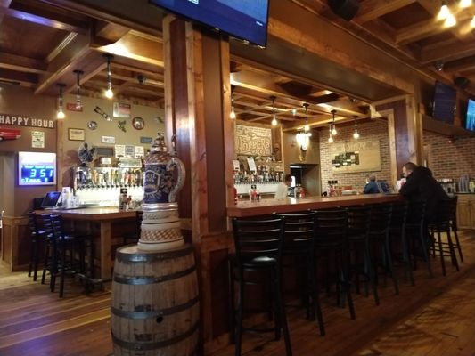 HOPPERS PUB - Updated March 2025 - 21 Photos & 30 Reviews - 723 N Pine ...
