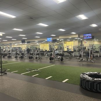 24 HOUR FITNESS - GLENDALE - Updated March 2025 - 274 Photos & 554 ...