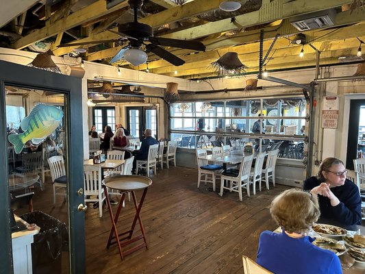 BLUEGILL RESTAURANT - 603 Photos & 369 Reviews - 3775 Battleship Pkwy ...