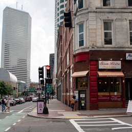 SIAM BISTRO - Updated January 2026 - 220 Photos & 246 Reviews - 151 ...