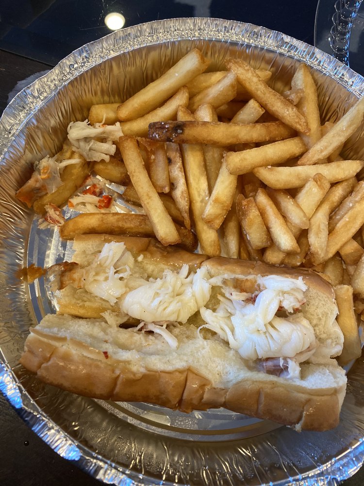 HOOK LINE & SINKER - 20 Reviews - 458 River Rd, Shelton, Connecticut ...