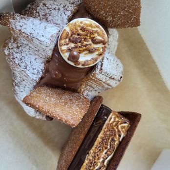 POULETTE BAKESHOP - Updated January 2025 - 219 Photos & 157 Reviews ...