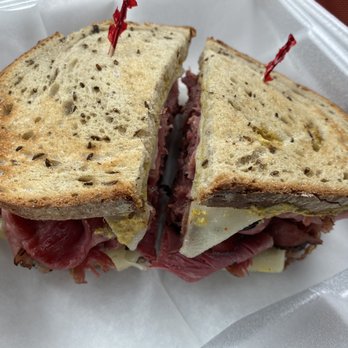 THE TWISTED PICKLE - Updated April 2024 - 70 Photos & 54 Reviews - 8980 ...