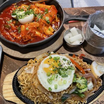 DEN DEN KOREAN FRIED CHICKEN - Updated January 2026 - 920 Photos & 572 ...