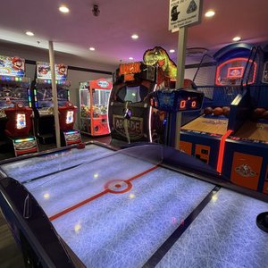 ROUND1 BOWLING & ARCADE - ELIZABETH - Updated June 2025 - 26 Photos ...