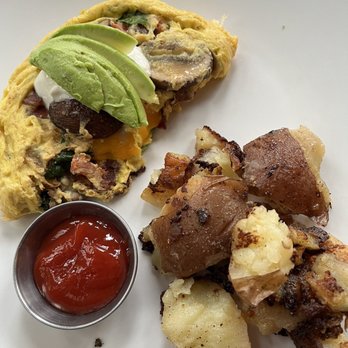 BENBOW INN RESTAURANT - Updated December 2025 - 185 Photos & 137 ...