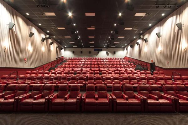 MARCUS LINCOLN GRAND CINEMA - 28 Photos & 34 Reviews - 1101 P St ...