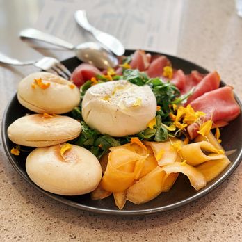 PRIMO - Updated July 2024 - 409 Photos & 208 Reviews - 4040 Central ...