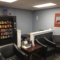 HAWK FORD OF ST CHARLES - 13 Photos & 52 Reviews - 2525 E Main St ...