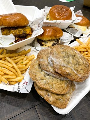 MARKET EATZ - Updated May 2025 - 153 Photos & 108 Reviews - 819 E ...