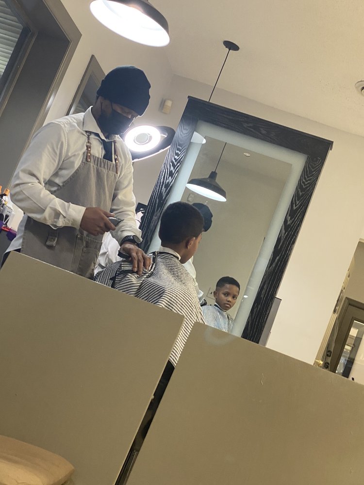 FAZE II AFRICAN AMERICAN BARBER SHOP & BEAUTY SALN - Updated March 2025 ...