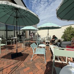 ACACIA MIDTOWN - Updated January 2026 - 163 Photos & 77 Reviews - 2363 ...