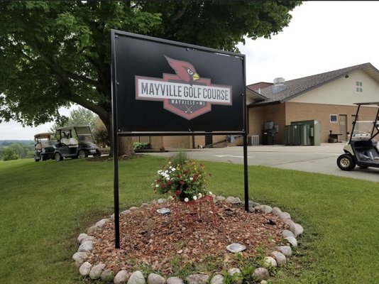 MAYVILLE GOLF COURSE - Updated May 2026 - 16 Photos - 325 S German St ...