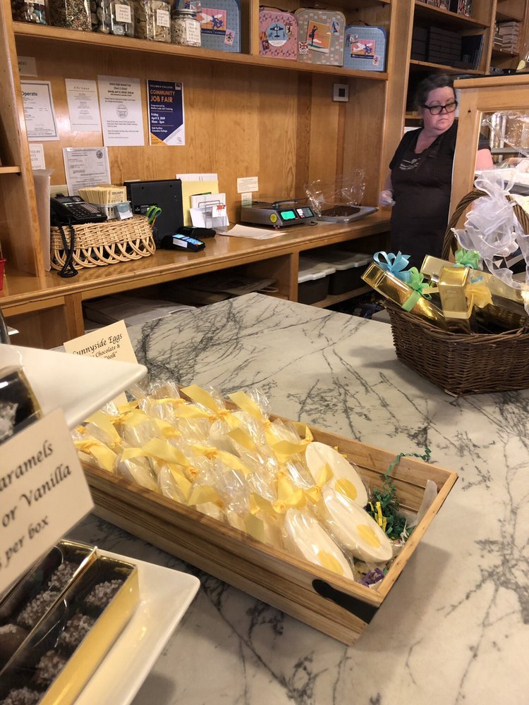 COLUMBIA CANDY - Updated January 2025 - 10 Reviews - 13769 Mono Way ...