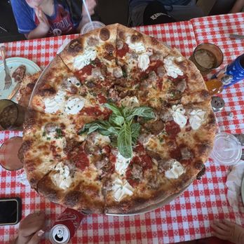 PIZZERIA RUBY - Updated August 2024 - 210 Photos & 264 Reviews - 5519 ...