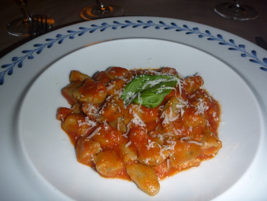 RISTORANTE I DUE CIPPI - 18 Photos - Piazza V. Veneto 26/A, Saturnia ...