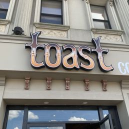 TOAST COFFEEHOUSE - Updated July 2025 - 153 Photos & 109 Reviews - 20 W ...