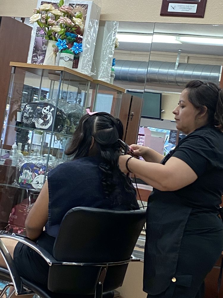 ESTRELLA BEAUTY SALON VIP - Updated October 2024 - 210 Saint Marys Dr ...