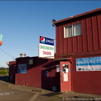 GREENBERRY STORE & TAVERN - Updated January 2026 - 13 Photos & 13 ...