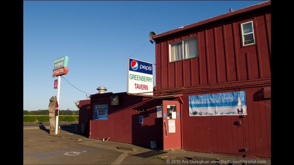GREENBERRY STORE & TAVERN - Updated May 2024 - 13 Photos & 10 Reviews ...