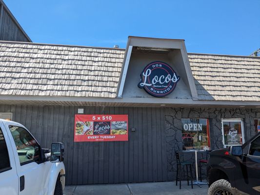 DOS LOCOS BURRITOS - Updated January 2026 - 18 Photos & 24 Reviews ...