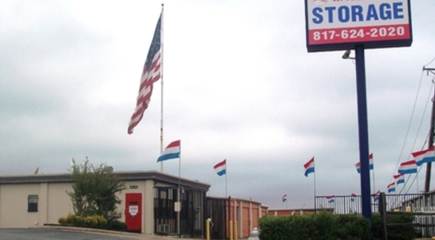 RIGHT MOVE STORAGE- FT WORTH NW - Updated April 2025 - 1850 Ephriham ...
