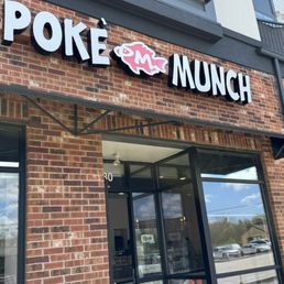 POKÉ MUNCH - Updated July 2025 - 209 Photos & 300 Reviews - 630 N New ...