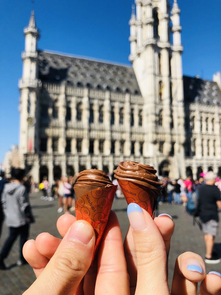 NEUHAUS - 64 Photos & 37 Reviews - Grand Place 27, Bruxelles, Belgium ...